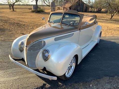 1938 Ford Deluxe Convertible