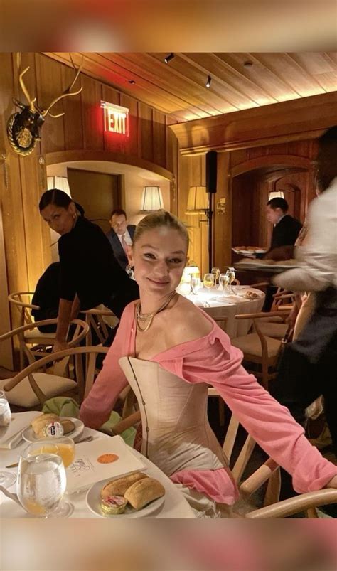 Gigi Hadid Gigi Hadid Hair Celebrity Hairstyles Dress Hairstyles