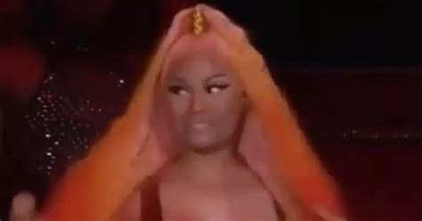 Nicki Minaj Suffers Epic Wardrobe Malfunction And Bares Her Boobs On Stage At Made In America