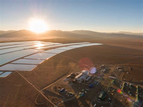 Lithium Producers Defy Mining Sector Slump With Surging Profits
