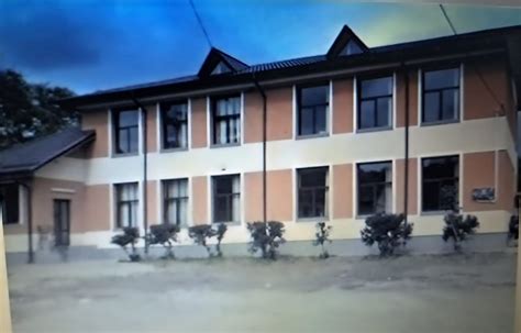 O şcoală O Comunitate Comuna Bătrâni Sărbătoreşte 150 De Ani Educaţie