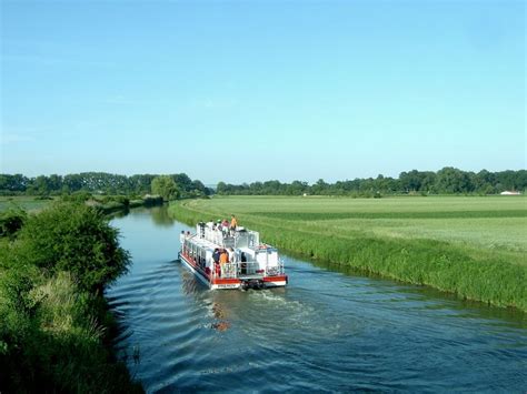 Bata Canal Czech American Tv