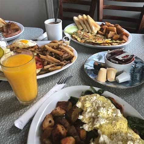 Chew Chew S Diner Menu In Toronto Ontario Canada