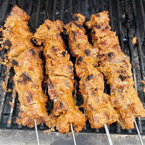 Beef Boti Kebab Rice Platter Untold Recipes By Nosheen