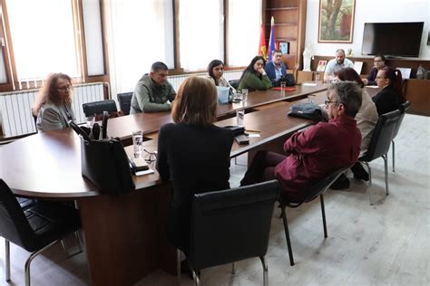 Работна средба во рамки на проектот „Образование за сите” Tvplus