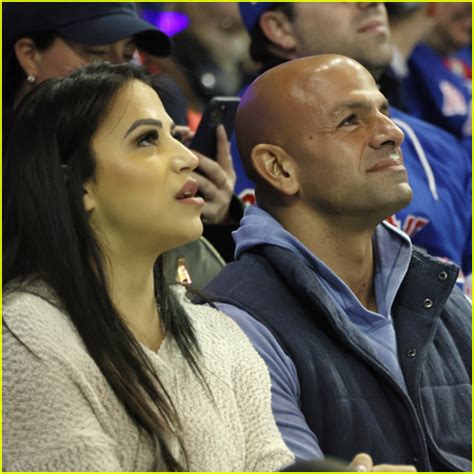 Is Jets Coach Robert Saleh Married Meet His Wife Sanaa Saleh Page 2