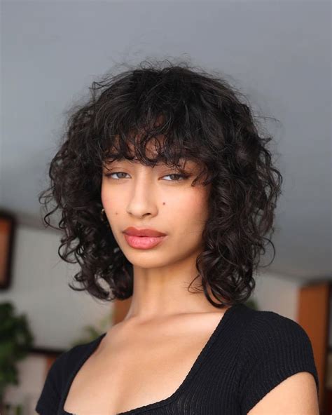 26 Blunt Bangs Hairstyles That Bring Boldness Beauty And Confidence