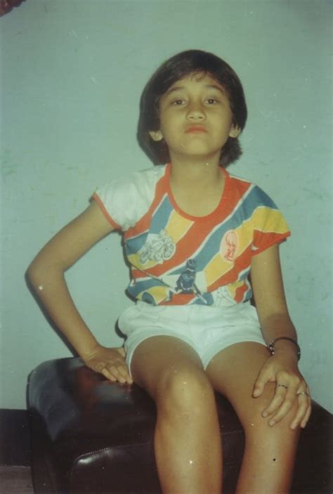 Nike Ardilla Nike Ardilla Waktu Kecil