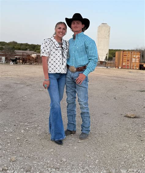 Cheyenne Wright Cheyennewright • Instagram Photos And Videos