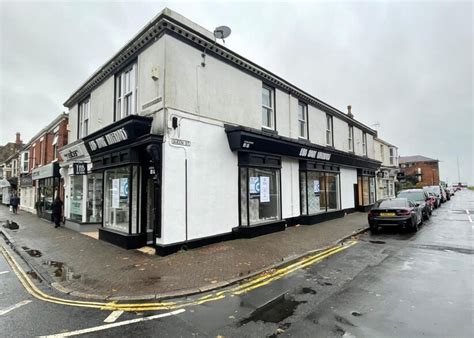 14 Market Sq Lytham St Annes Fy8 5lw Loopnet