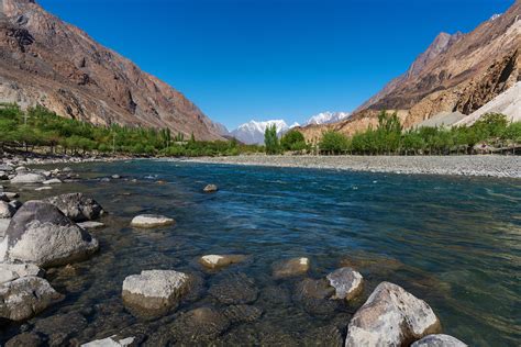 learning methods for pashto 2025