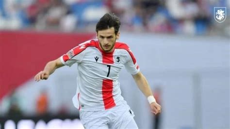 „კვარაცხელია ძალიან კარგი ფეხბურთელია მაგრამ თამაშს გუნდი იგებს და არა ერთი მოთამაშე