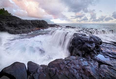 Queens Bath Kauai Beaches