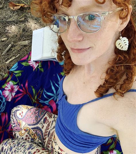 Profile Jayne The Red Head