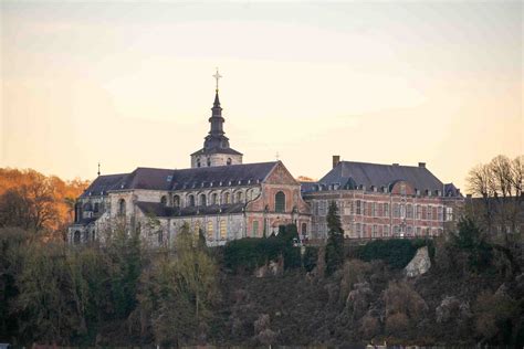 Wandelen Rond De Abdij Van Floreffe Route Langs De Samber Even Eropuit
