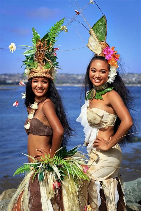 Island Culture Clothing Traditional Islander Clothing Exploring