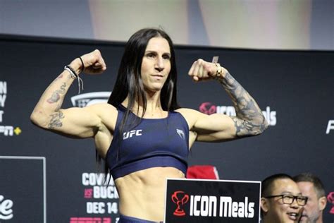 Ufc Atlanta Jamey Lyn Horths Size Length Too Much For Vanessa Demopoulos