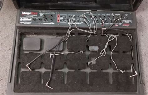 Skb Stage Five Powered Pedal Board Reverb