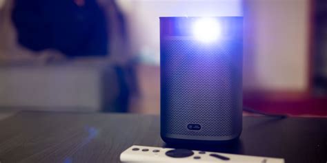 Xgimi Mogo Pro Review Native P Portable Projector Is Good But Not Perfect