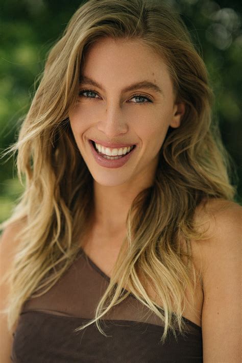 Mot Models Tara Sumner