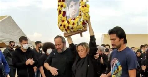 چهلم سیاوش محمودی، نوجوان کشته شده به دست سرکوبگران، به صحنه اعتراض‌های