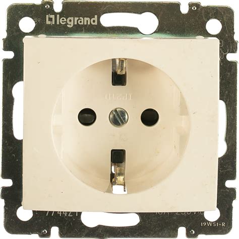 Механизм розетки Legrand 1-м СП Valena защитные шторки с заземлением ...