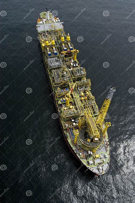 Aerial View Of An Fpso Oil Production Platform Stock Image Image Of Watercraft Drilling