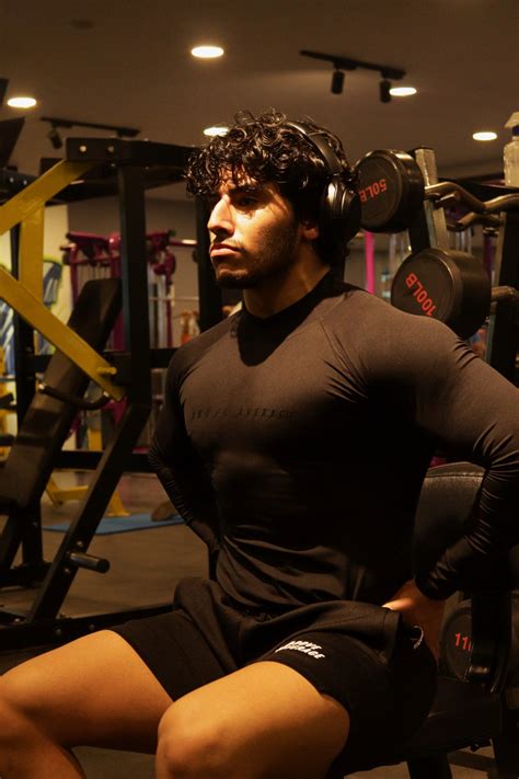 Compression Long Sleeve Tee Above Average