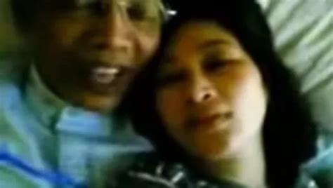 Indonesia Bokep Grepe Digubug Rame2 Xhamster