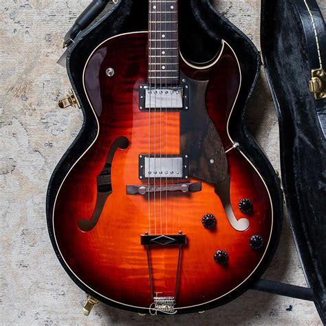 Heritage Standard H 575 Hollow Chestnut Sunburst An15102 Reverb