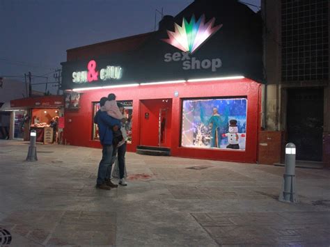 Municipio Reubicar Tres Sex Shop Del Paseo Morelos Grupo Milenio