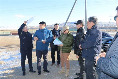 ЗТХ ийн сайд Б Энх Амгалан Дарханы замын ажилтай танилцлаа