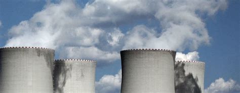 Is Fossil Fuel Pollution Affecting Fertility Rates