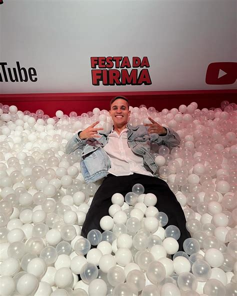 Lucan Pevidor Lucanpevidor • Instagram Photos And Videos