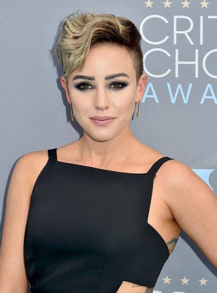 ۴۰ مدل مو تیفوسی جدید که هیچ جا ندیده اید آموزشگاه رز سرخ