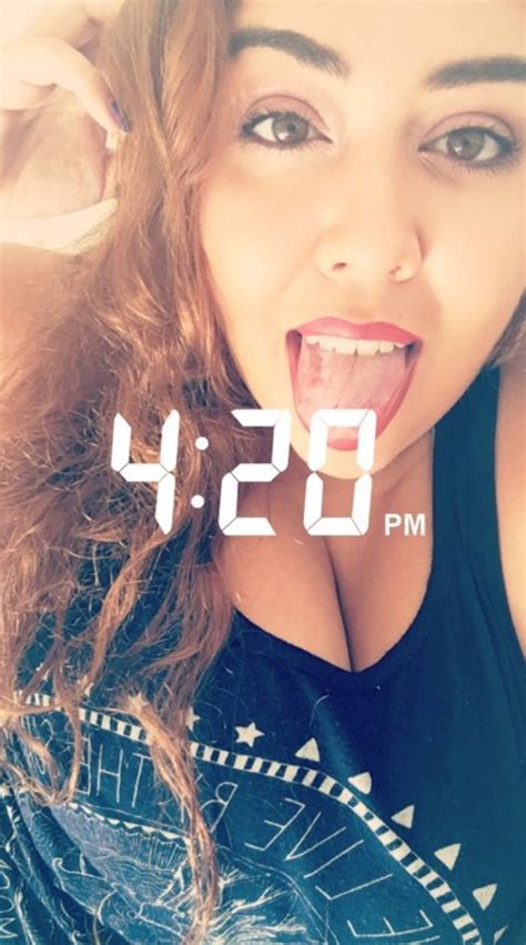 Horny Latina On Snapchat Shesfreaky