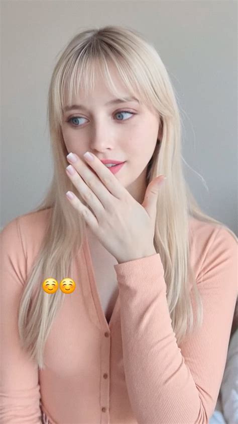 俄羅斯正妹《yulia Makarova》年僅20歲的辣妹！有如精靈再世！ 點我一下