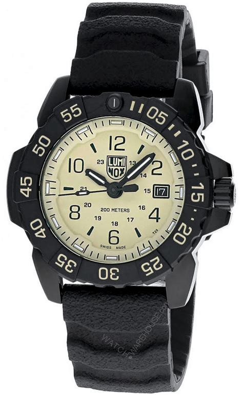 Large Quantity Corporate Ts Pens Watches Engraving