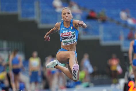 Atletica Dariya Derkach Supera La Qualificazione Al Primo Colpo Ed è