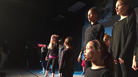 Le Petit Prince En Comédie Musicale Présenté Par Les élèves De LÉcole