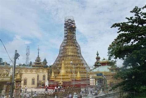 ငလျင်ဒဏ်ကြောင့် ထိခိုက်ခဲ့သည့် မအူပင်မြို့ ရွှေဘုန်းမြင့်စေတီတော်ကြီး