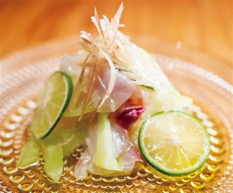 清涼感溢れる真鯛のすだちカルパッチョ