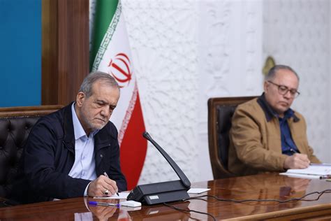 عکس دیدار مجمع نمایندگان استان قزوین با رئیس جمهور دکتر مسعود