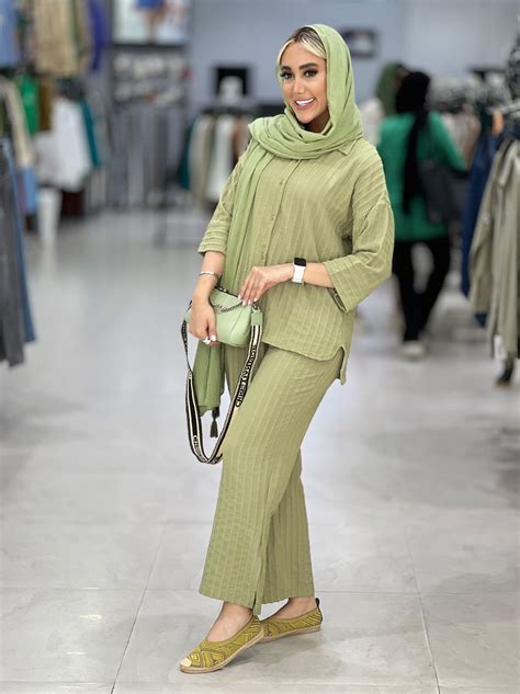 خرید ست مانتو و شلوار جلو دکمه ایواز پلاس