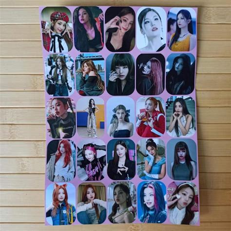 Стикерпак а5 итзи Itzy йеджи Yeji — ціна 50 грн у каталозі Листівки і конверти Купити товари для