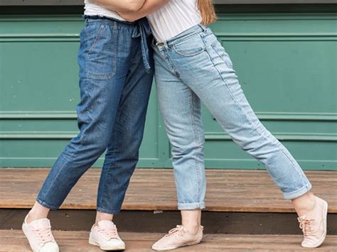 تفاوت شلوار مام استایل و مام فیت