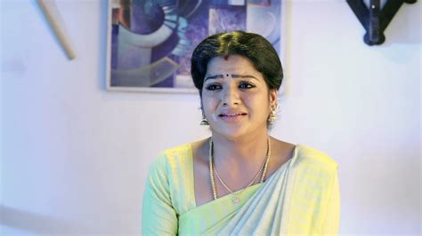 Stream Mulla Gets Emotional Season 1 Episode 165 Mulla Gets Emotional On Hotstar