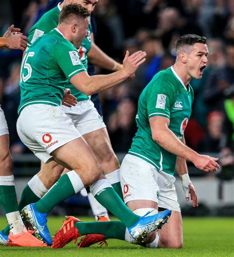 Farrell Praises Sexton For Super Job As Ireland Captain During Six