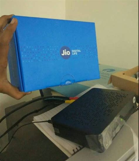Tech Hindi Jio Set Top Box Reviewpriceplans And Launch Date