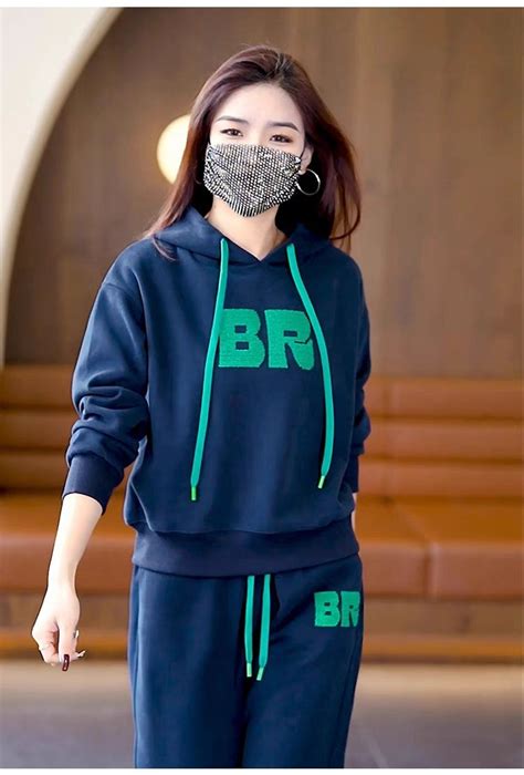 高品質 新款時尚大學t女士運動服休閒套裝2025秋冬新款大尺碼洋氣時髦寬鬆兩件套 蝦皮購物